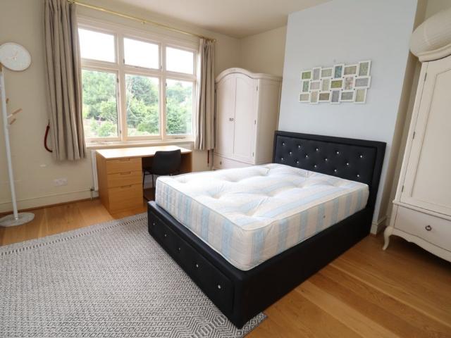 Room at Globe Road, Greater London