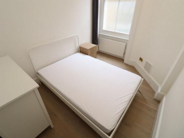 Room at Globe Road, Greater London