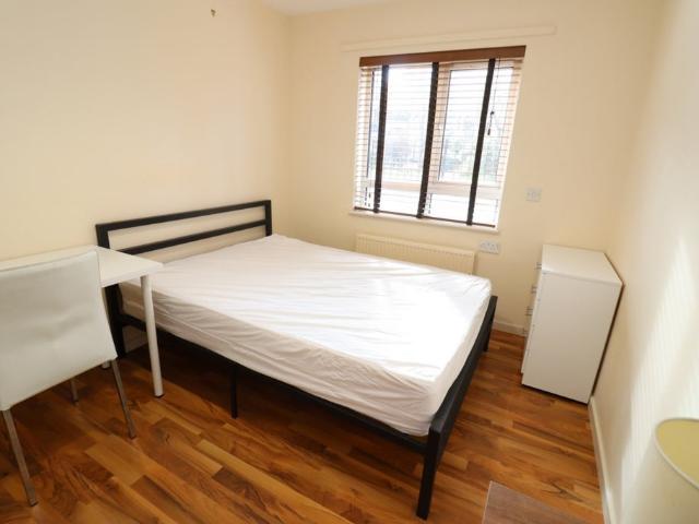 Room at Globe Road, Greater London