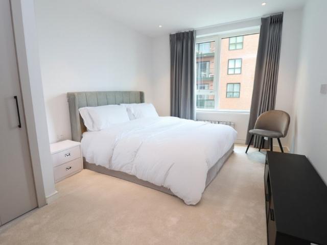 Room at Globe Road, Greater London
