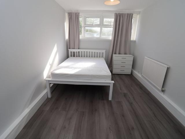 Room at Globe Road, Greater London