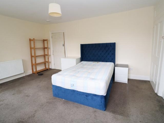 Room at Globe Road, Greater London