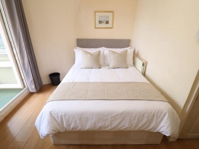 Room at Globe Road, Greater London
