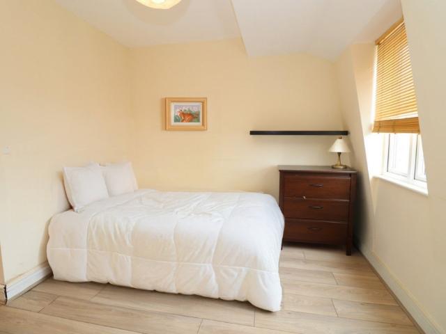 Room at Globe Road, Greater London