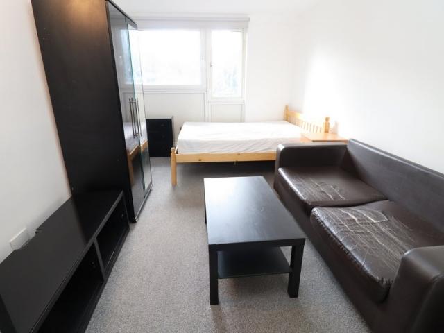 Room at Globe Road, Greater London