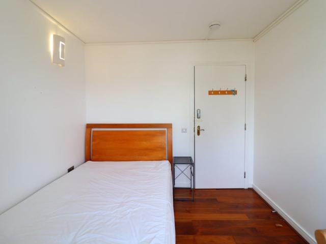 Room at Globe Road, Greater London