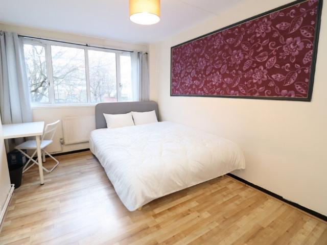 House at Globe Road, Greater London