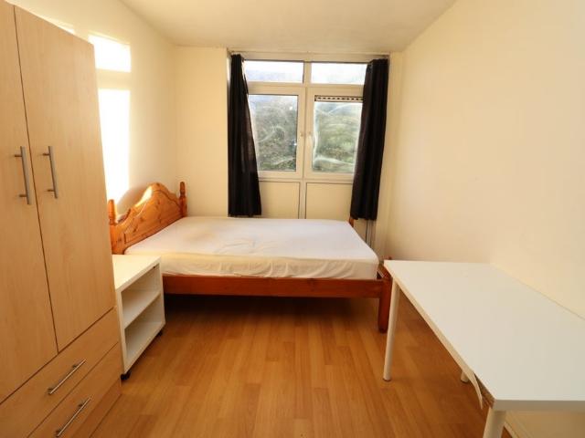 Room at Globe Road, Greater London