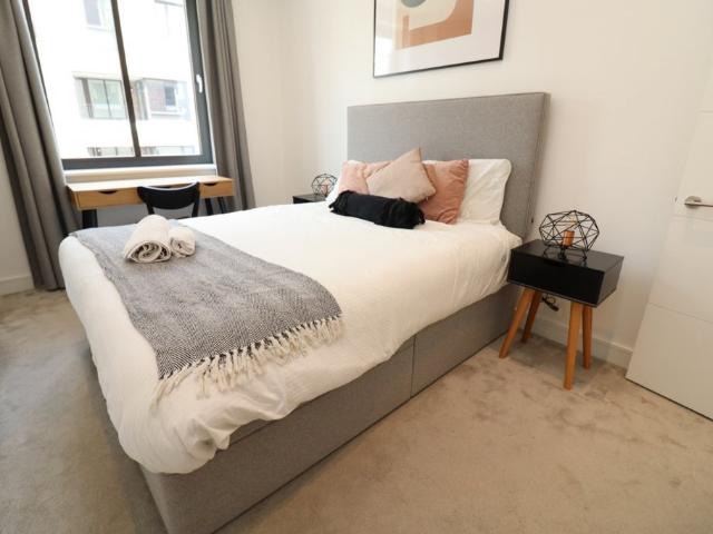Room at Globe Road, Greater London