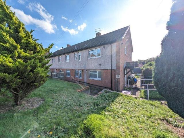 Room at Gloucester Avenue, Dawley