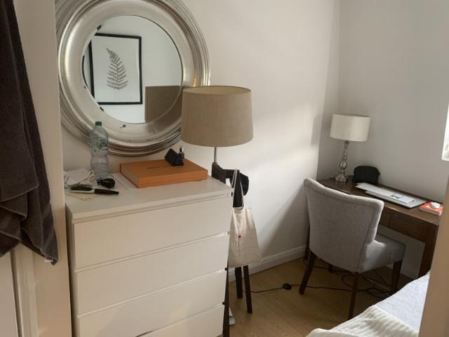Room at Gloucester Place, City of Westminster