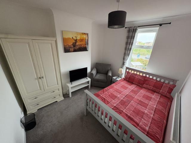 Room at Gloucester Road, Bristol