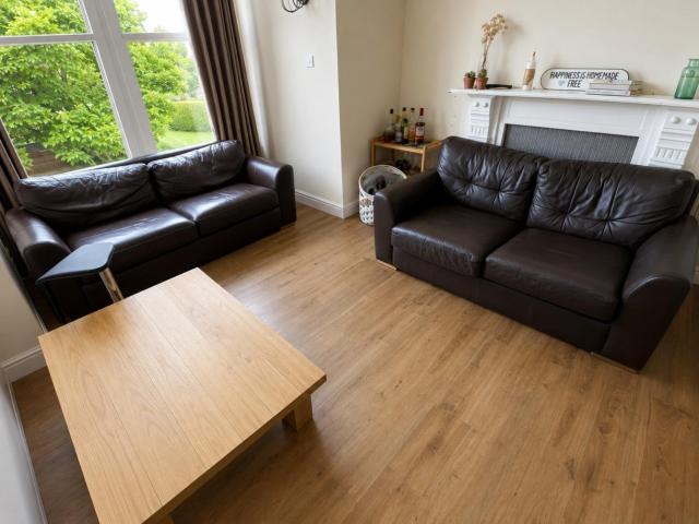 Room at Gloucester Road North, Bristol