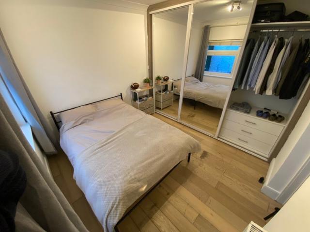 Room at Gloucester Terrace, City of Westminster