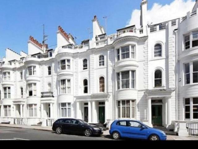 Room at Gloucester Terrace, City of Westminster