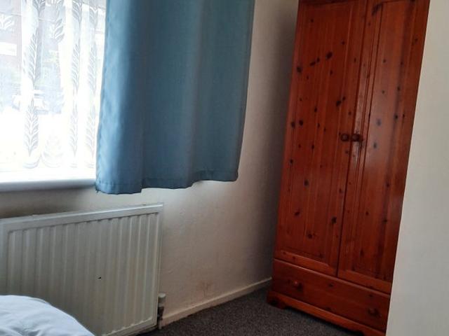 Room at Gobions, Basildon
