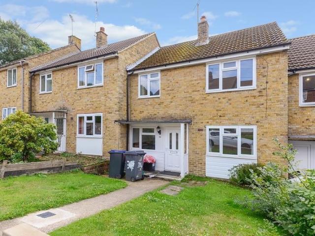 Room at Godden Road, Canterbury