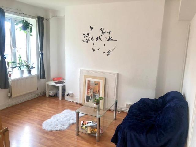 Room at Godwin Court, Greater London