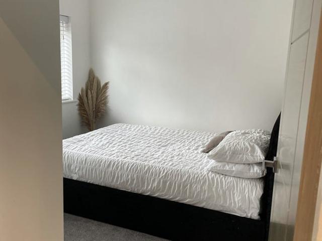 Room at Goodway Road, Birmingham
