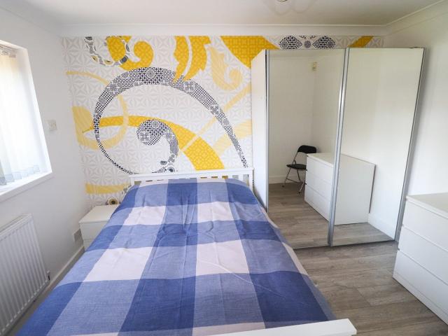 Room at Goosemoor Lane, Birmingham