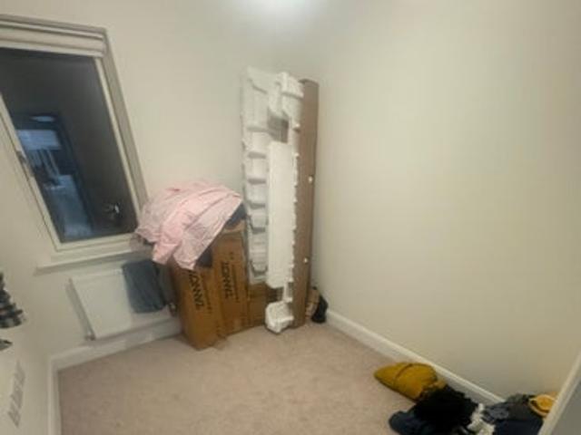 Room at Gold Road, Ferndown