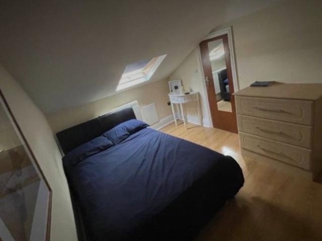 Room at Goldhawk Road, Greater London
