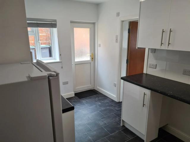 Room at Goldington Avenue, Bedford