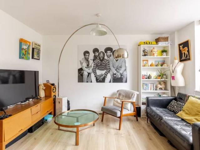 Room at Gosset Street, Greater London