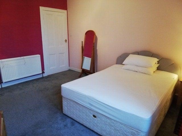 Room at Gorgie Road, City of Edinburgh