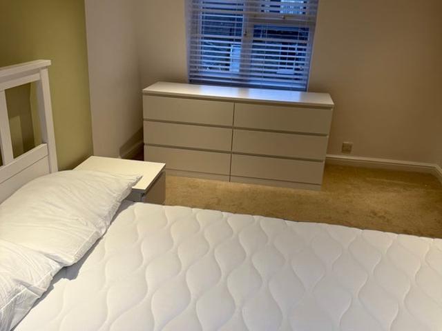 Room at Gowrie Road, Greater London