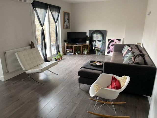 Room at Gould Terrace, Greater London