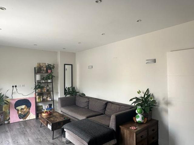 Room at Gould Terrace, Greater London