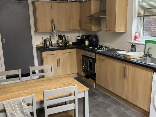 Room at Goulden Road, Manchester