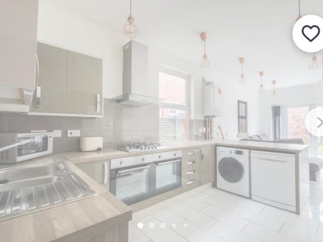 Room at Grantham Street, Coventry