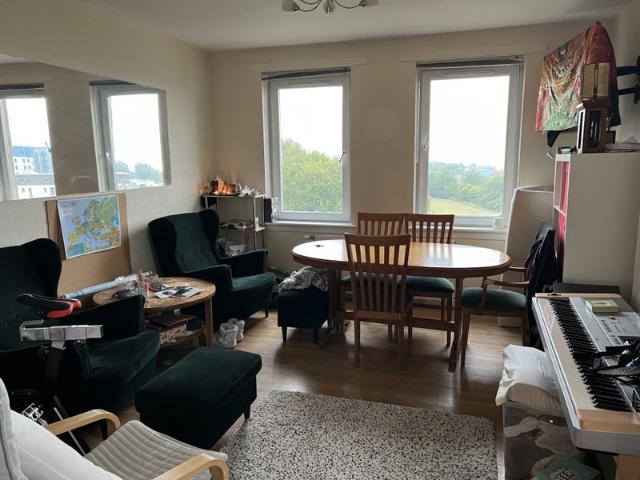 Room at Granton Crescent, City of Edinburgh