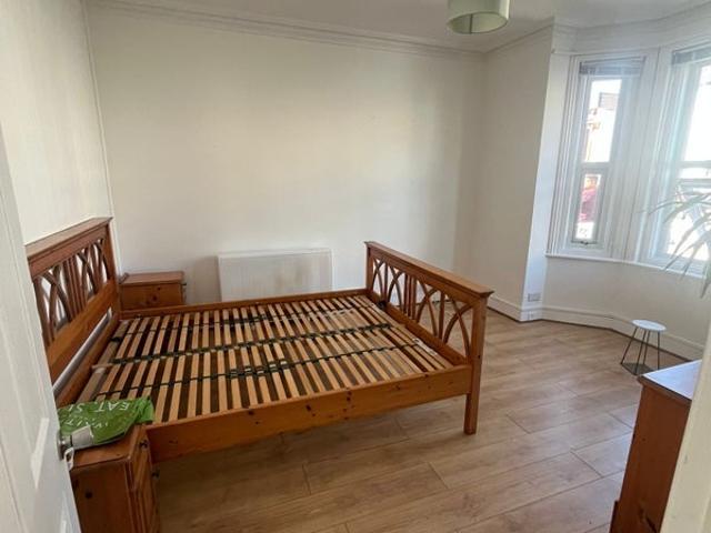 Room at Granville Road, Bournemouth