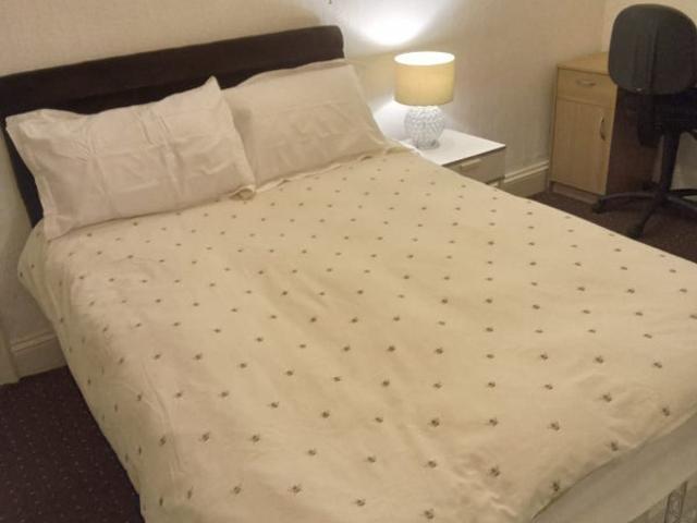 Room at Granville Road, Bradford