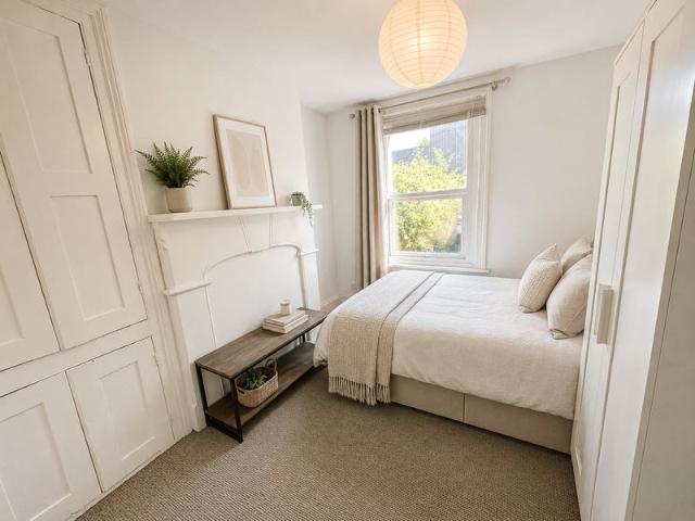 Room at Granville Street, Cheltenham