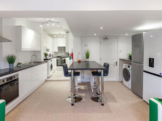 Room at Granville Street, Cheltenham