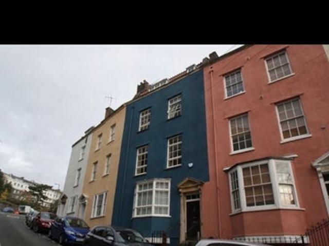 Room at Granby Hill, Bristol
