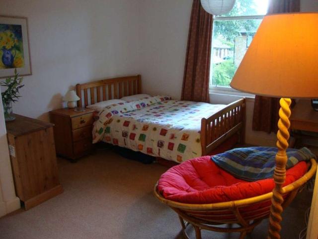 Room at Grange Loan Gardens, City of Edinburgh