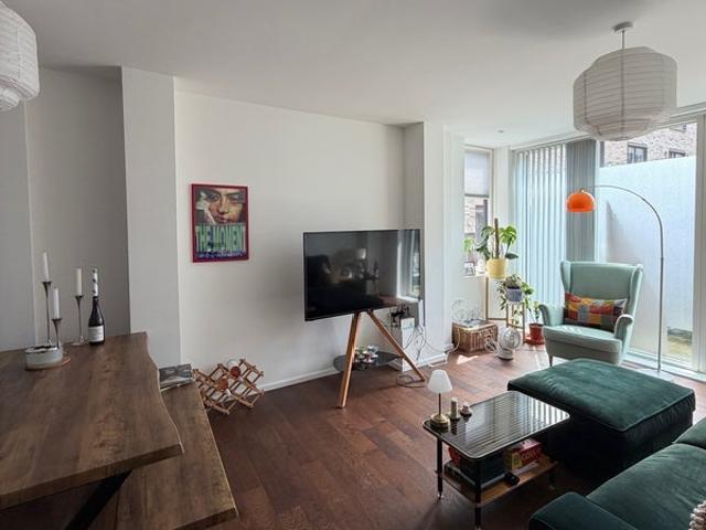 Room at Gransden Avenue, Greater London