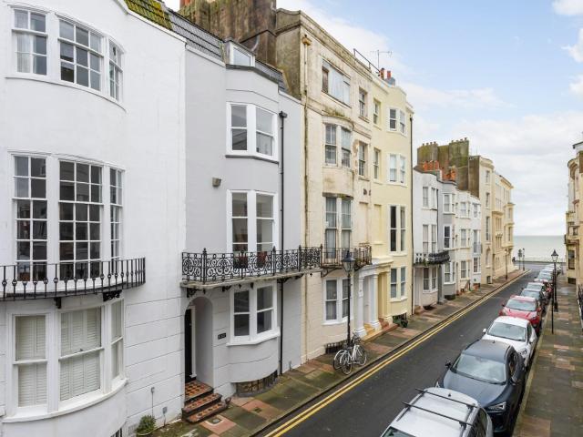 Room at Grafton Street, Brighton