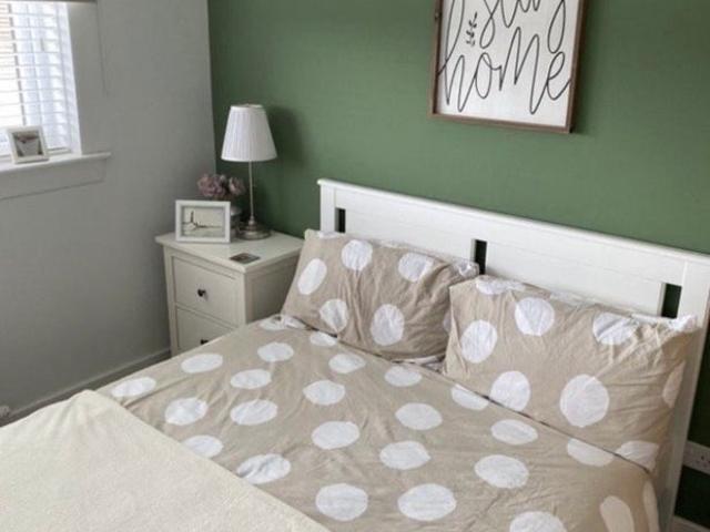 Room at Graffham Avenue, Giffnock