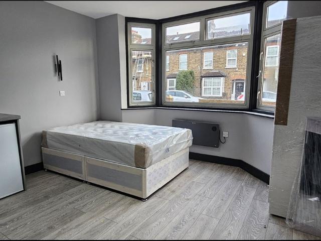 Room at Graham Road, Greater London