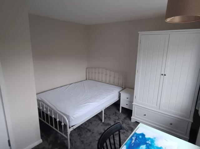 Room at Grasby Walk, Nottingham