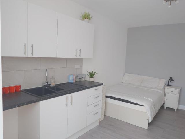 Room at Grasmere Avenue, Greater London