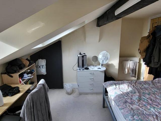 Room at Grenfell Road, Manchester