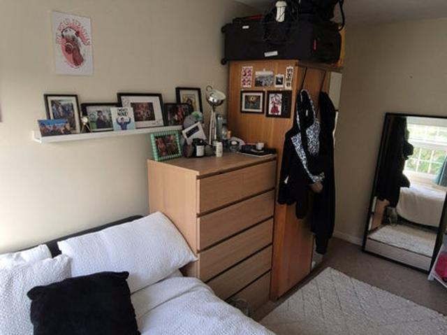 Room at Great North Road, Greater London