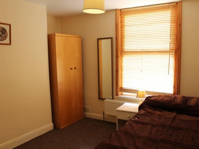 Room at Great Avenham Street, Preston